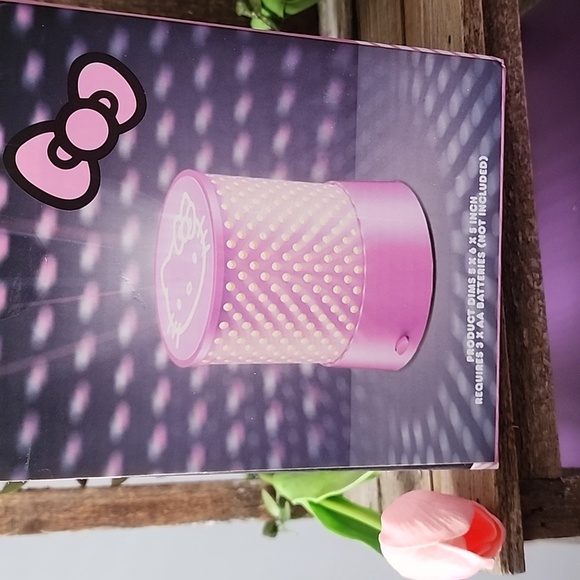 Hello Kitty | Accents | Hello Kitty Ambient Table Light | Poshmark